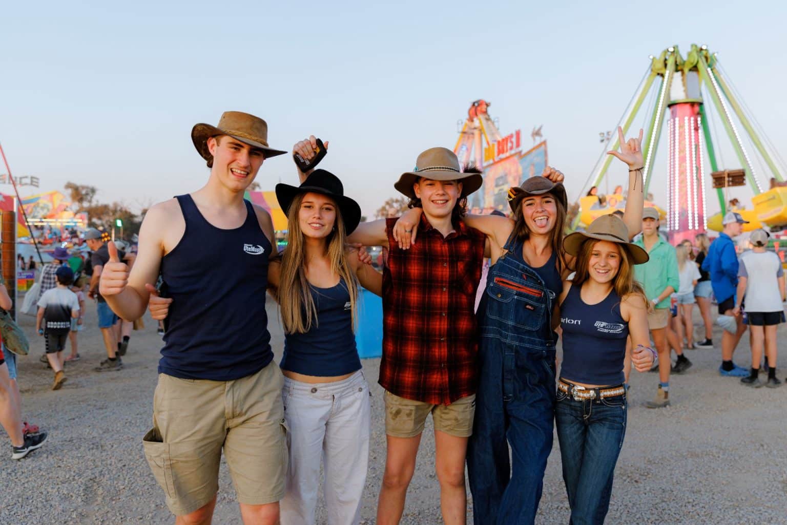 PHOTOS - Deni Ute Muster