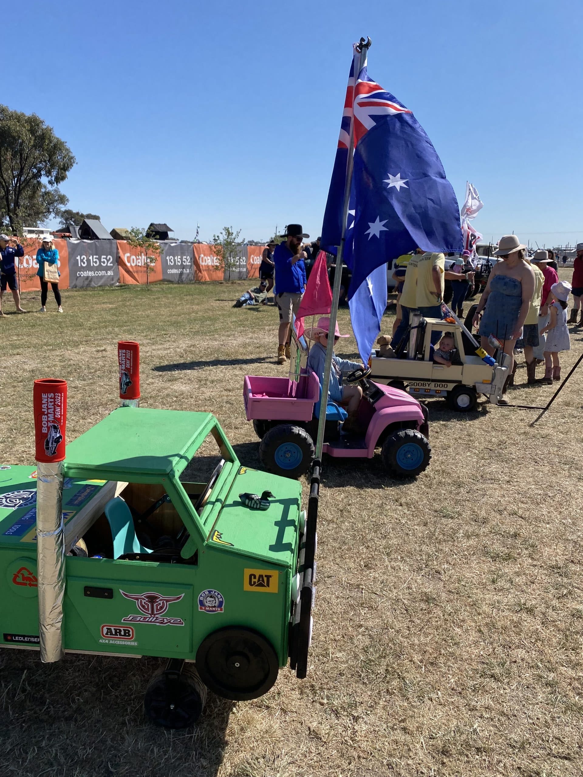 Mini Muster Mobeel - Deni Ute Muster